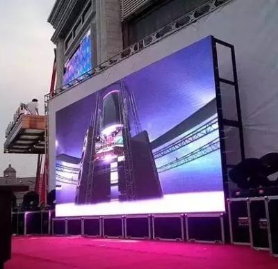 China Die Casting Aluminium Curved LED Screen Indoor Outdoor P3.91mm Digital LED Billboard for sale