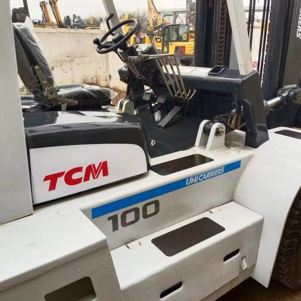 Quality Used TCM 100 Forklift Recent Overhaul Save 25% On Fuel For Industrial Facilities for sale