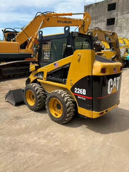 Quality 2022 CAT 226B Skid Steer Loader 68.5KW 4L Diesel Engine for sale