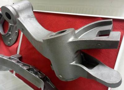 Китай Отливки ADI, части сельско-хозяйственной техники, части литого железа, бросая подвес для сельскохозяйственной техники продается