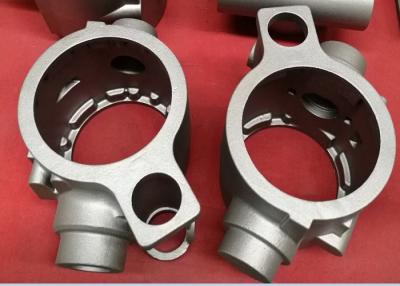 中国 鋳造は正確な次元を塗る終わりを用いる鋳鉄の部品ドライブ頭部を分けます 販売のため