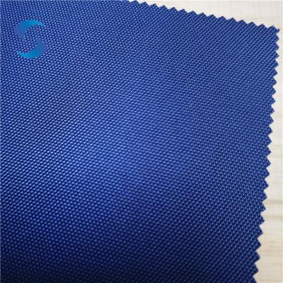 Cina 180GSM Blu PU rivestito 100 poliestere 600D tessuto Oxford per tenda 5*3 densità in vendita