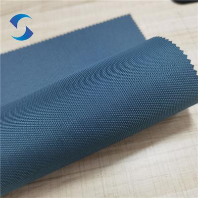 Cina 215gm 600D impermeabile 100% tessuto di poliestere per tende all'aperto in vendita