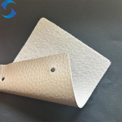 Cina Tessuto di pelle artificiale in PVC morbido o duro per la mano impermeabile per il sedile dell'auto in vendita