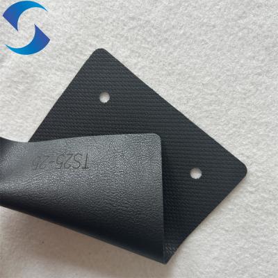 China Tejido de cuero sintético PVC con relieve y patrón 3D para decoración de interiores, color negro clásico para automóviles en venta