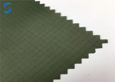 Cina Il taffettà del poliestere 190t di 150CM impermeabilizza 0,4 rivestimenti di griglia in vendita