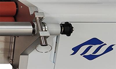 Cina Stampante a getto di inchiostro UV With High Precision di Machine 500ml della stampante di stabilità piccola in vendita
