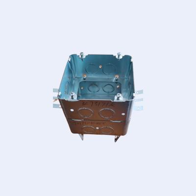 China Steel Circular Electrical Box 1/2 3/4 Inch Knockouts Pre Galvanized for sale