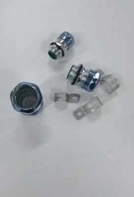 China 3" 4" EMT Raintight Connector Blue galvanizó el casquillo IP65 en venta