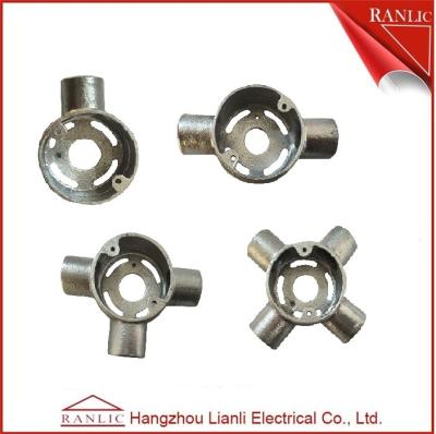 Cina Scatola di giunzione a quattro vie malleabile di estensione dell'intersezione 20mm 25mm, abitudine di Professtional in vendita