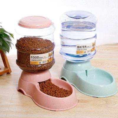 China Wet Food Automatic Cat Feeder Bowl With PP Straw Material 3.8L for sale