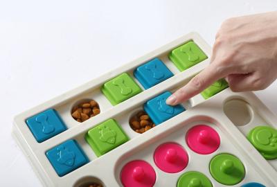 Cina Giocattoli interattivi del cucciolo di puzzle per i cani che preparano alimentazione divertente in vendita