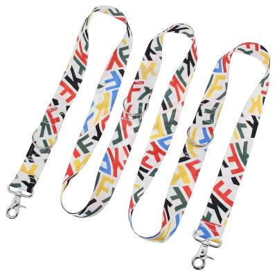 中国 多機能連続したペット肩ひものフリー ハンド引き込み式犬の牽引ロープ 販売のため