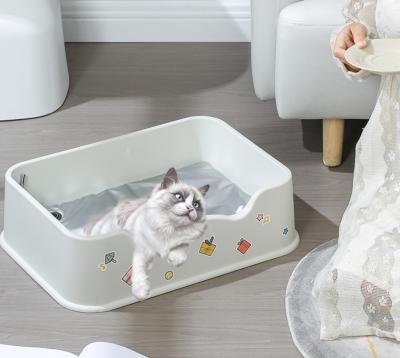 China Adjustable Temperature Heated Pet Bed For Cats With 48-Hour Timer for sale