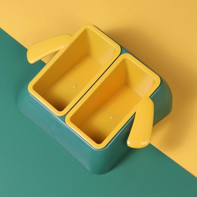 Cina Cucine per animali da compagnia Cucine in plastica multifunzionale inclinata Cucina per cani in vendita