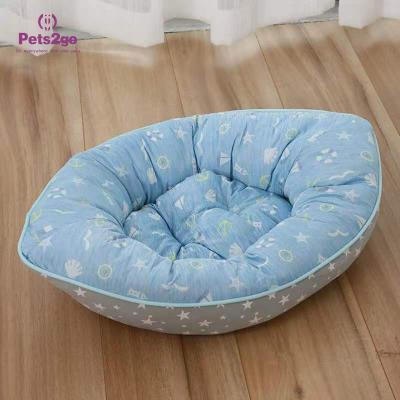 Cina Letto rotondo Mat For Small Dogs dell'animale domestico della pelliccia del Faux del Odm in vendita
