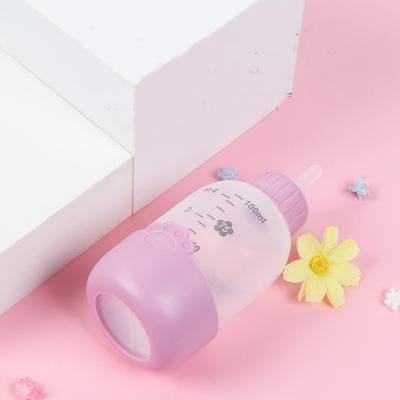 China Sistema anti 100ml Kitten Feeding Bottle Customization de la entrerrosca del silicón que escalda en venta