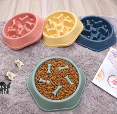 China 8In Dia Dog Slow Feeder Bowl Portable Expandable With Non Spill Mat for sale