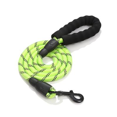 中国 ヤード デザイナー犬の鉛のための外のナイロン長い犬の鎖 販売のため