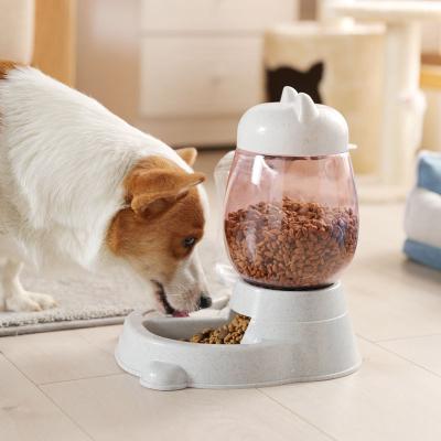 Cina Prova automatica della spruzzata della ciotola dell'acqua del cane di Untippable all'aperto in vendita