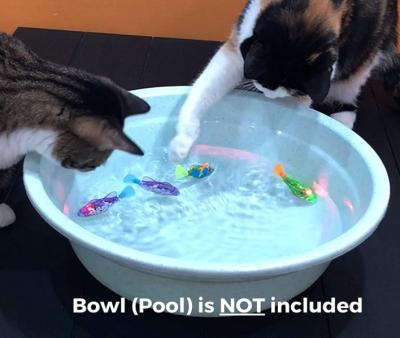 Cina Il meglio ha condotto Cat Interactive Swimming Fish Toy leggera per i gatti in vendita