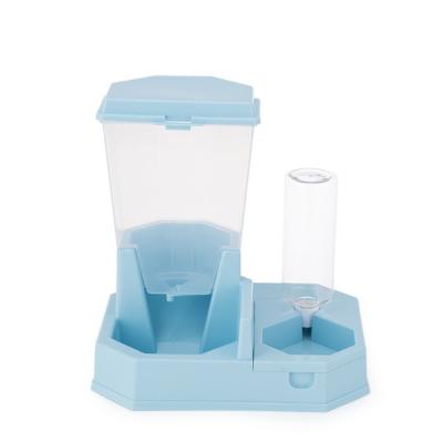 China Auto Gravity Pet Feeder Non Spill Water Dispenser 2 In 1 for sale