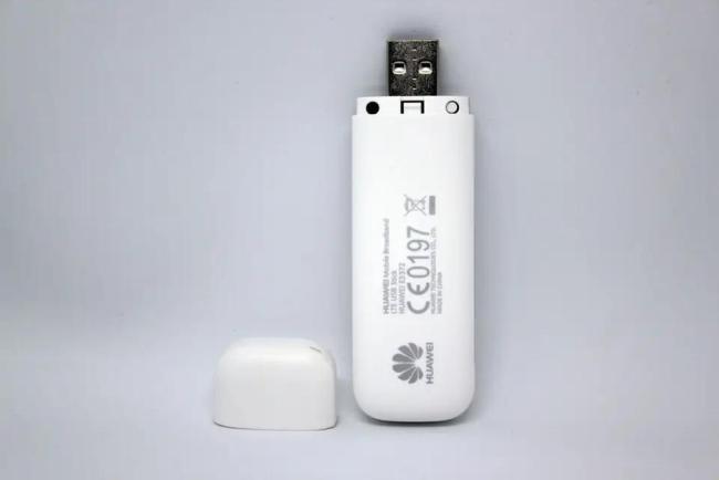 Original New Unlocked Huawei 4G USB Modem E3372h-607 150Mbps LTE USB Dongle