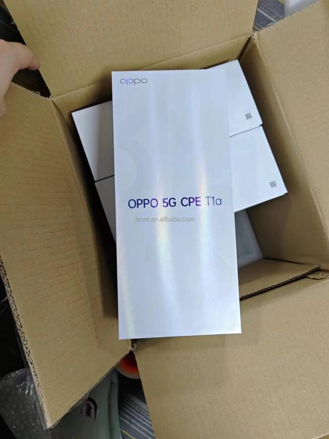 5G CPE T1a package contents