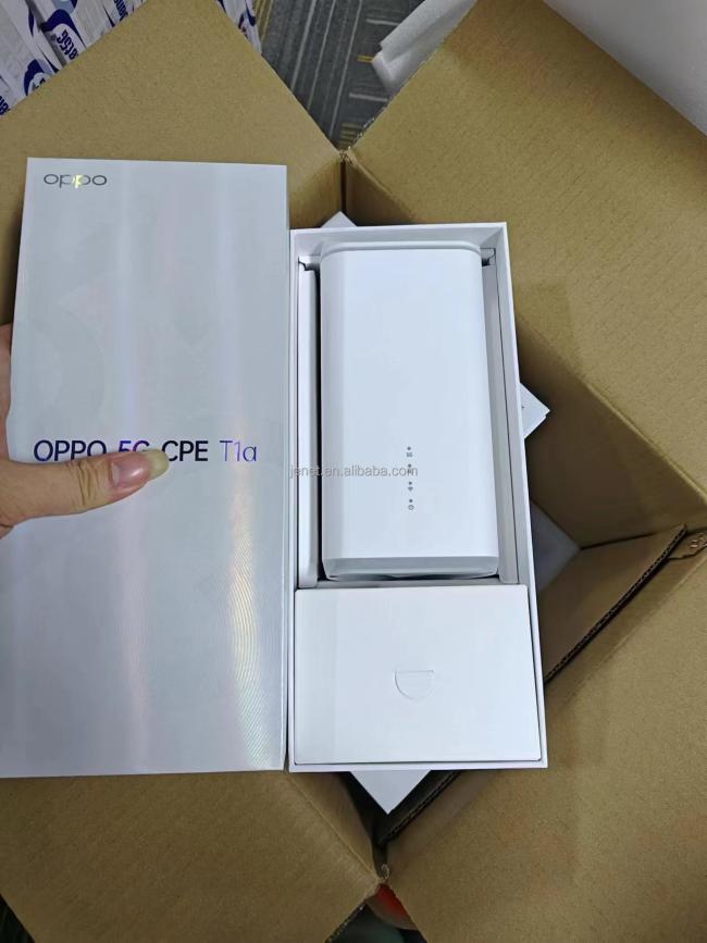 5G CPE T1a side view