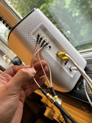 중국 잠금 해제 된 ZYXEL NR5103E 5G WIFI 6 + Mesh 라우터 4.7Gbps NSA/SA 4*4 MIMO 홈 5G 4G LTE CAT19 1.6Gbps SIM 모덤 CPE 라우터 판매용