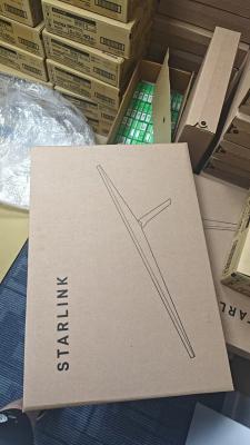 Китай STARLINK REV4 Беспроводная спутниковая связь от США до всего мира с прямоугольным маршрутизатором и адаптером труб продается
