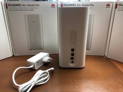 China New B818 Unlocked 4G CPE Router B818-263 Support Cat19 (LTE 5CA) 32 Wifi Users 4G/5G+ Gigabit CPE Router for sale