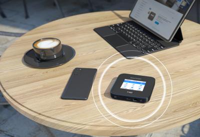 중국 NIGHTHAWK M7 Ultra M7500 5G 밀리미터파 WiFi 7 5.8Gbps 및 2.5G 이더넷 모바일 핫스팟 라우터 판매용