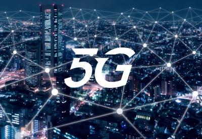 中国 M7 Ultra 5G ミリ波 WiFi 7 モバイルホットスポットルーター、5.8Gbps速度、2.5Gイーサネット対応 販売のため