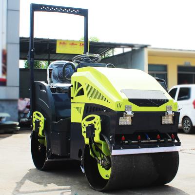 China Small Vibratory Road Roller with Hydraulic Features  Mini Road Roller Compactors Machine for sale