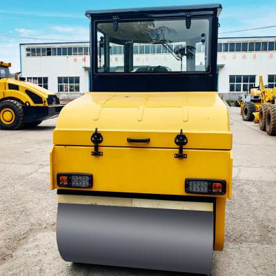 China High Quality 6000kg Hydraulic Vibratory Asphalt Compactor Machine 6Ton Road Roller for Sale for sale