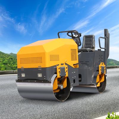 China Construction Machinery 2ton Diesel Mini Compactor Road Roller Ride on Asphalt Roller for sale