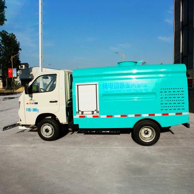 China New Small Street Water Cleaning Machine Electric Road Washing Truck for sale