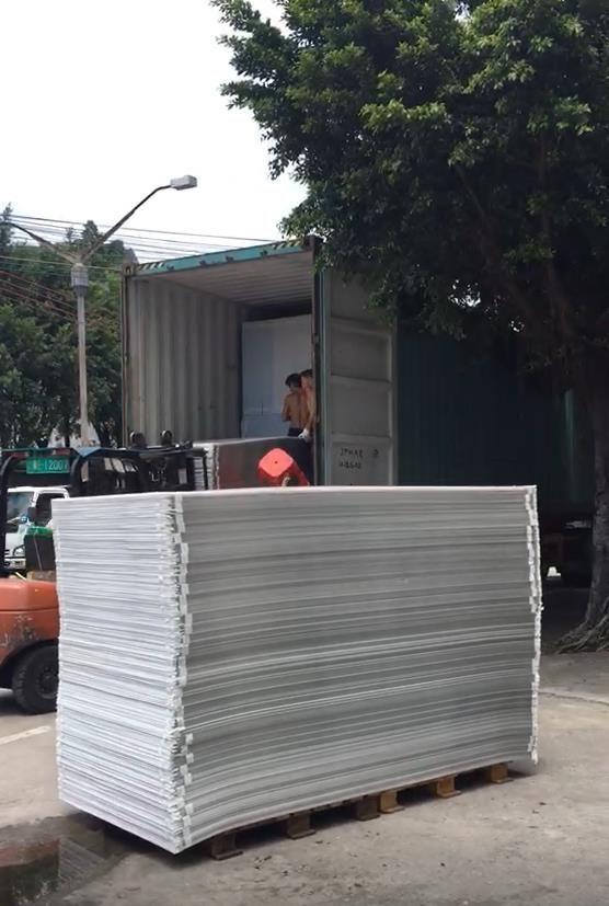 High Glossy Rain Protection Plastic Hollow Polycarbonate Sheets