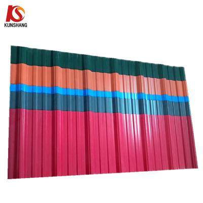 China UPVC colorido acanaló cubrir la teja que cubría plástica de la hoja para la fábrica química en venta