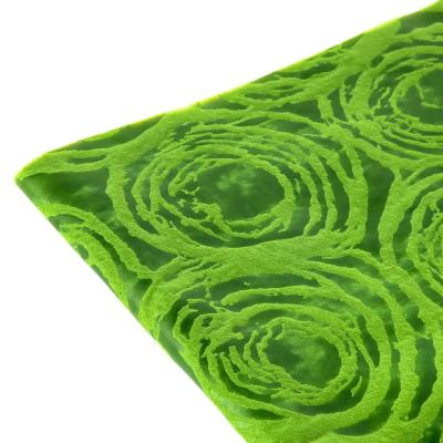 China Floral Embossed Nonwoven Table Cloth Width 10cm-320cm Multi Purpose for sale