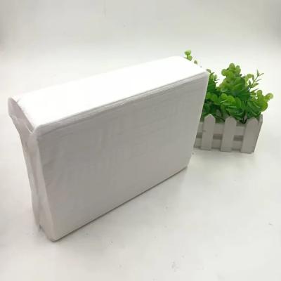 China Soft Tasteless Biodegradable Salon Towels , Multipurpose Disposable Gym Towel for sale