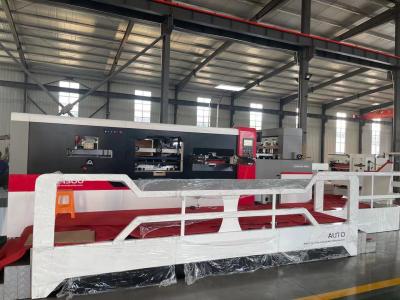Cina Macchina automatica per il taglio e la creatura a stampo per la fornitura di carta a nido di miele a scatola ondulata in vendita