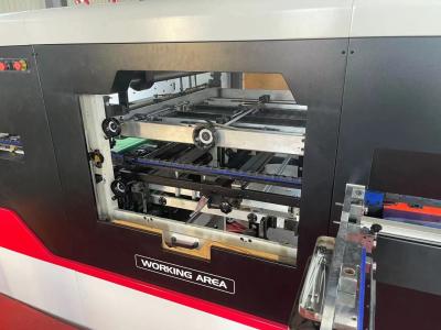 Cina Macchina automatica per il taglio e la creatura a stampo per la fornitura di carta a nido di miele a scatola ondulata in vendita