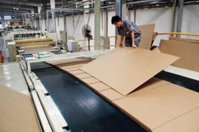 Cina Produrre cartone ondulato con linea di produzione 3 5 7 Ply completamente automatica in vendita