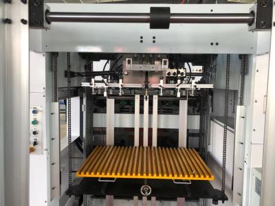 Cina MY-1080 Macchina automatica per il taglio a stampo e la creatura per il taglio a stampo a letto piatto versatile in vendita