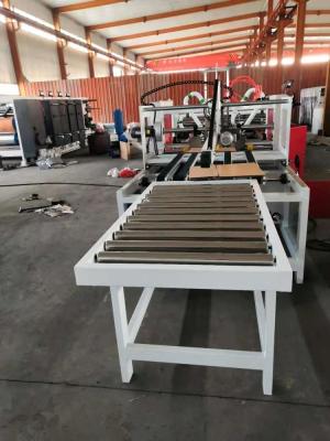 Cina 380 V Tongbao Colla automatica di cartone ondulato per la colla rapida e precisa delle scatole in vendita