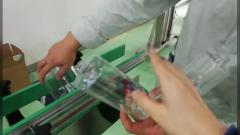 Automatic round bottle labeling machine