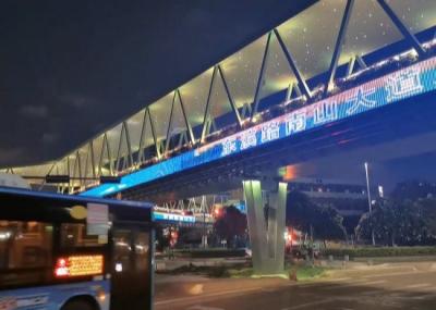 Cina P25 50 il film trasparente di vetro dell'interno all'aperto LED visualizza lo schermo di visualizzazione principale griglia della striscia dei pannelli trasparenti in vendita