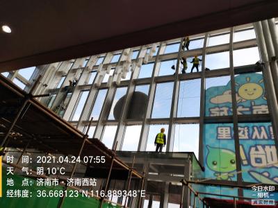 Cina Visualizzazione principale trasparente DC36V RGB di vetro LED del centro commerciale P25 2R2G2B in vendita